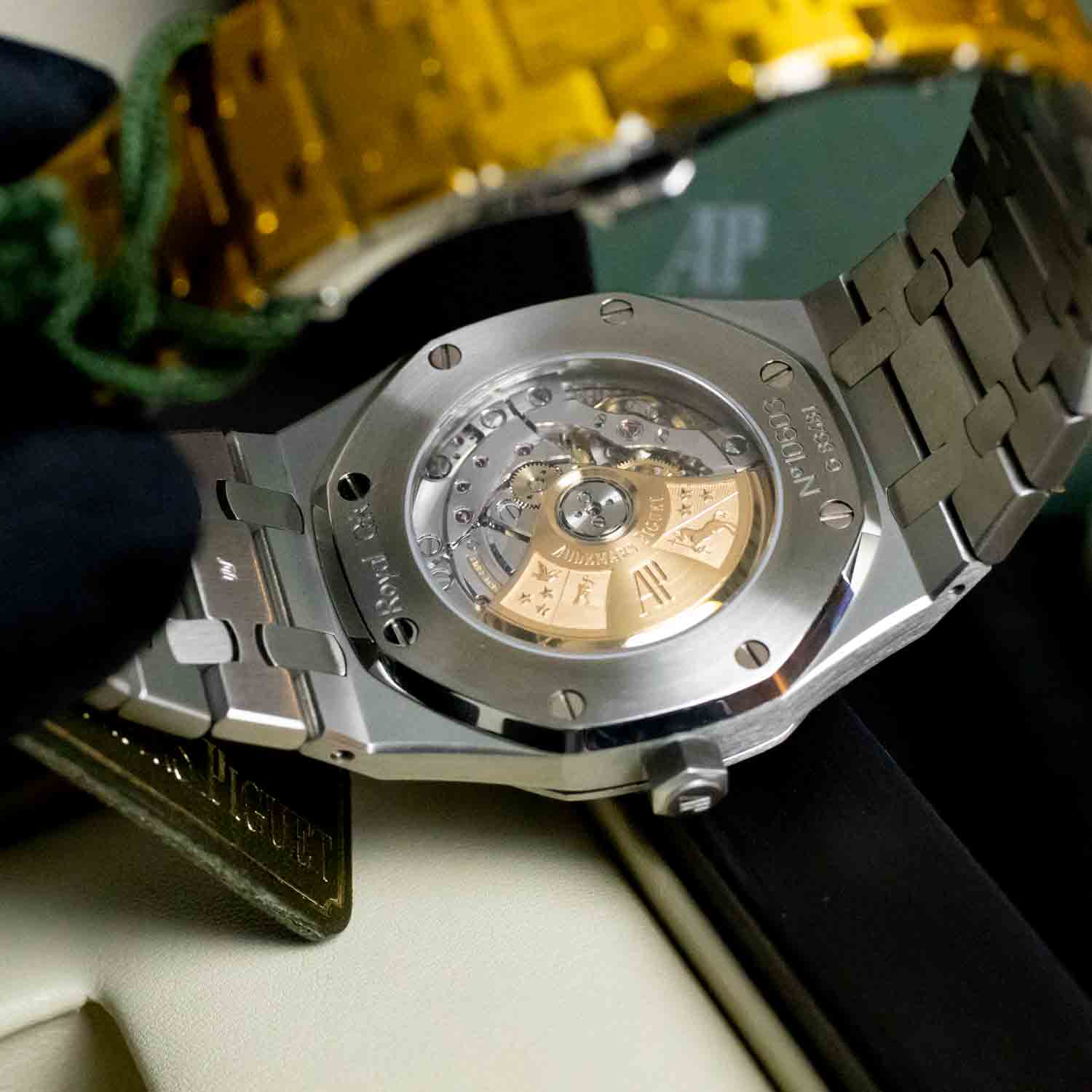 Audemars Piguet Royal Oak 15300 - AMSTERDAM VINTAGE WATCHES