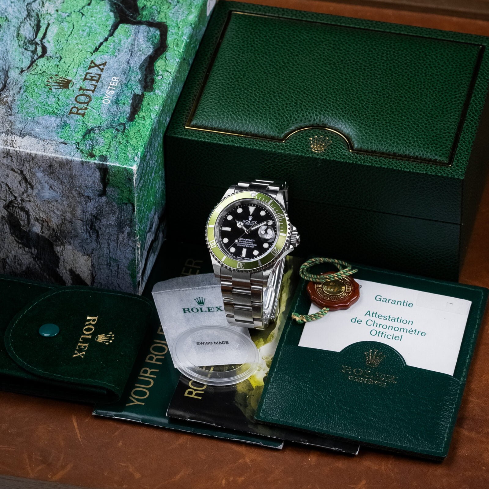 Rolex Submariner 16610LV 'Flat Four Kermit MK1' - Amsterdam Vintage Watches