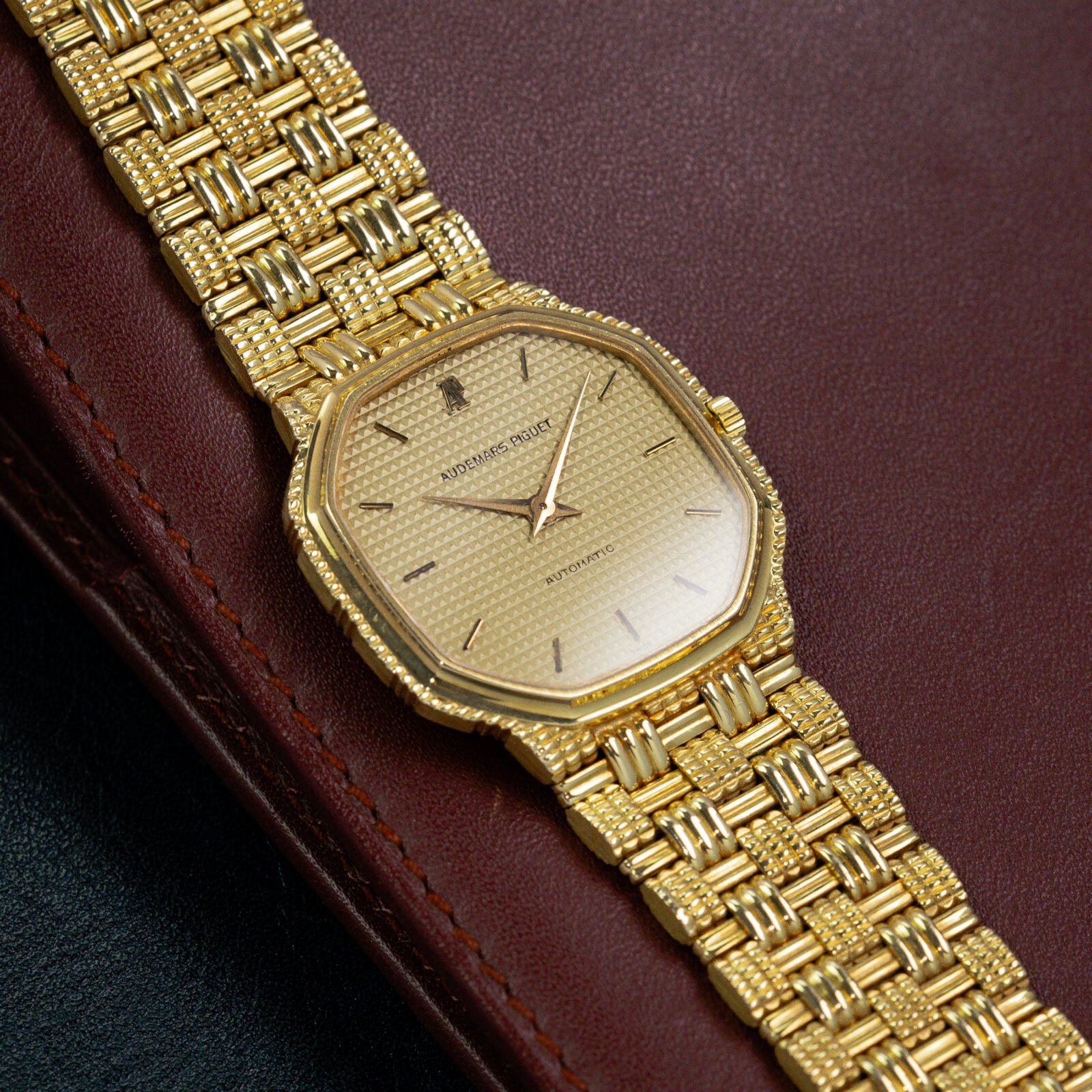 Cartier Gondole Vertical Grand - Amsterdam Vintage Watches