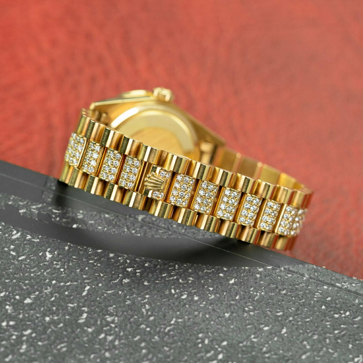 Rolex Day-Date 18168 'Ruby' - Amsterdam Vintage Watches