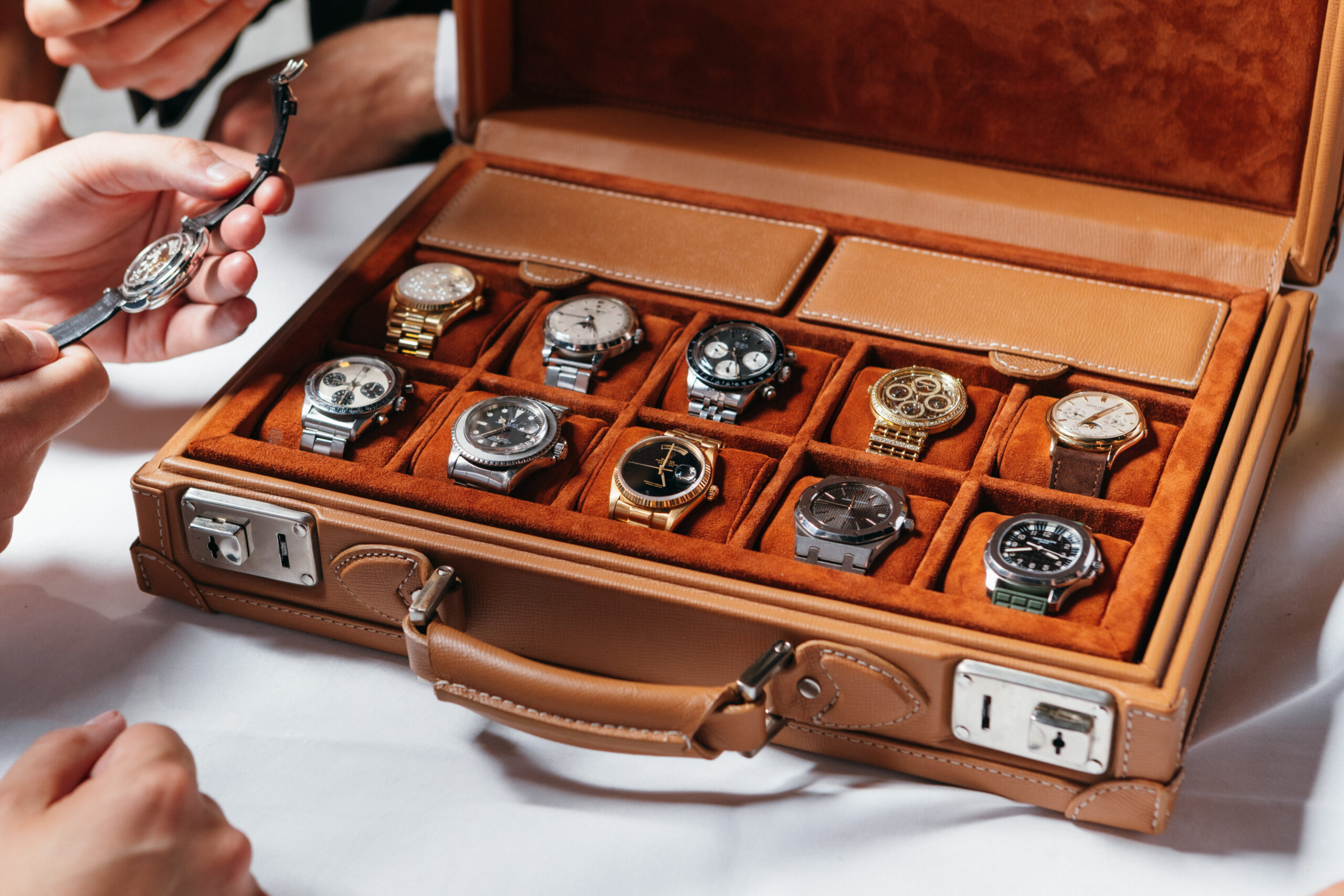 Vintage watches over modern and why you should love Rolex? - Amsterdam ...