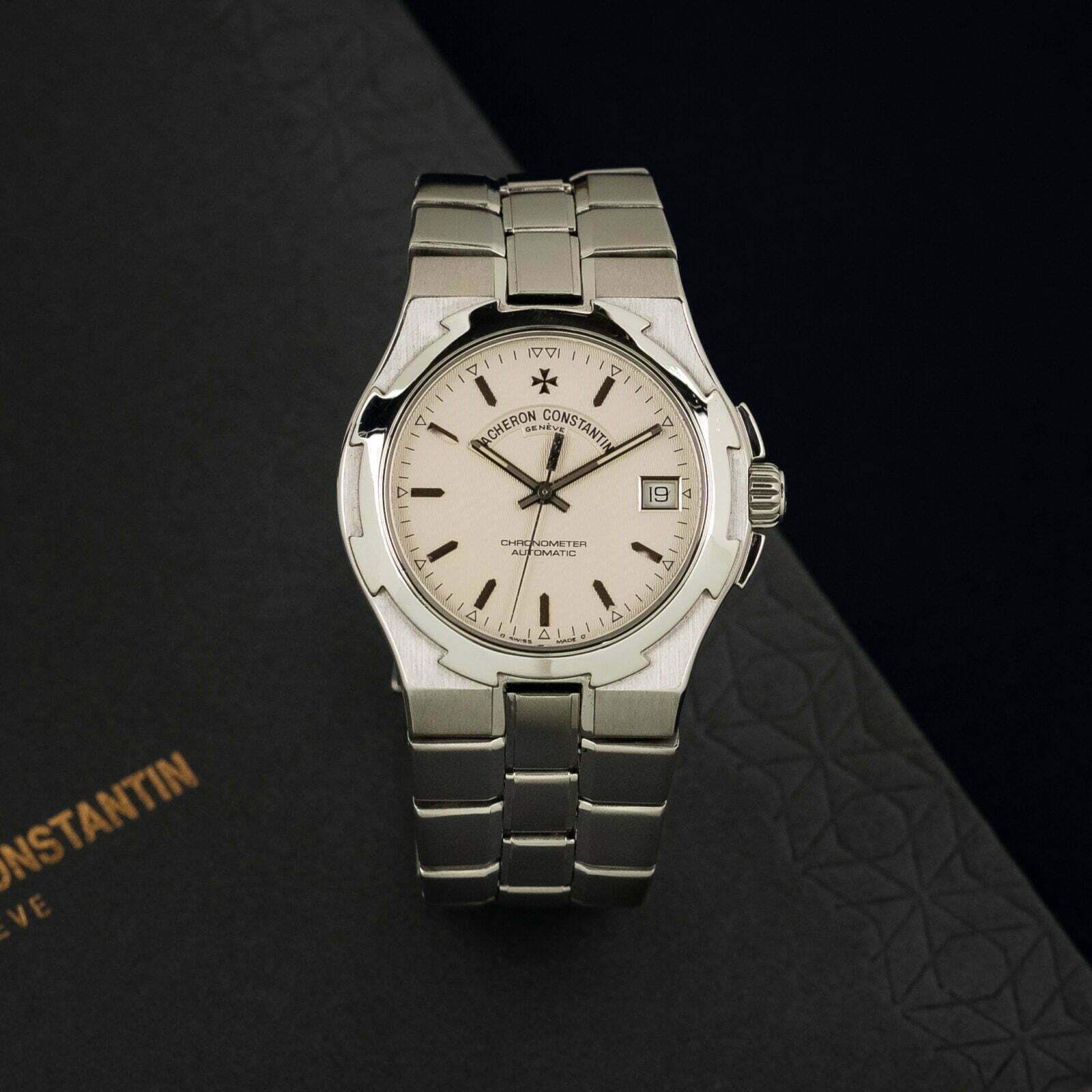 Vacheron Constantin Overseas 42042 - Amsterdam Vintage Watches