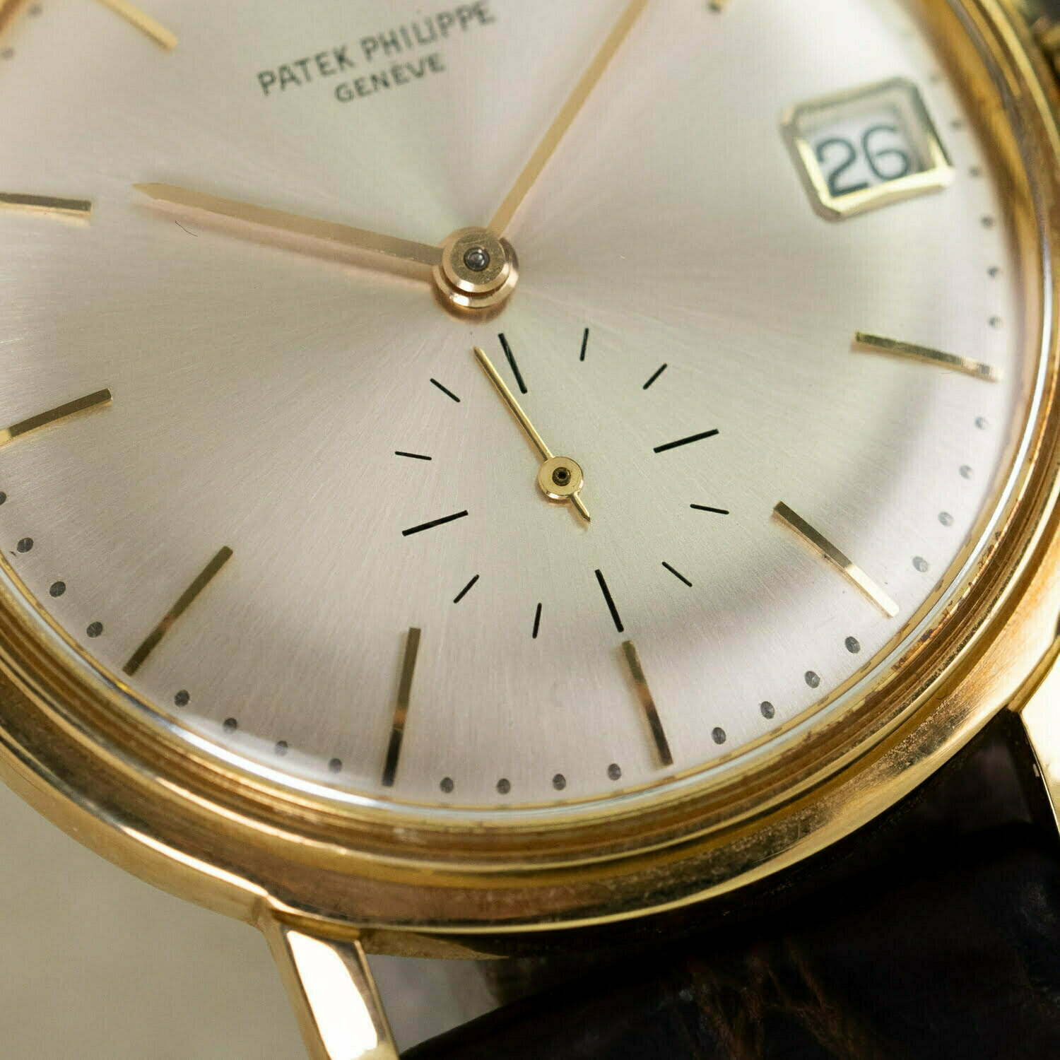 Patek Philippe Calatrava 3445 - Amsterdam Vintage Watches