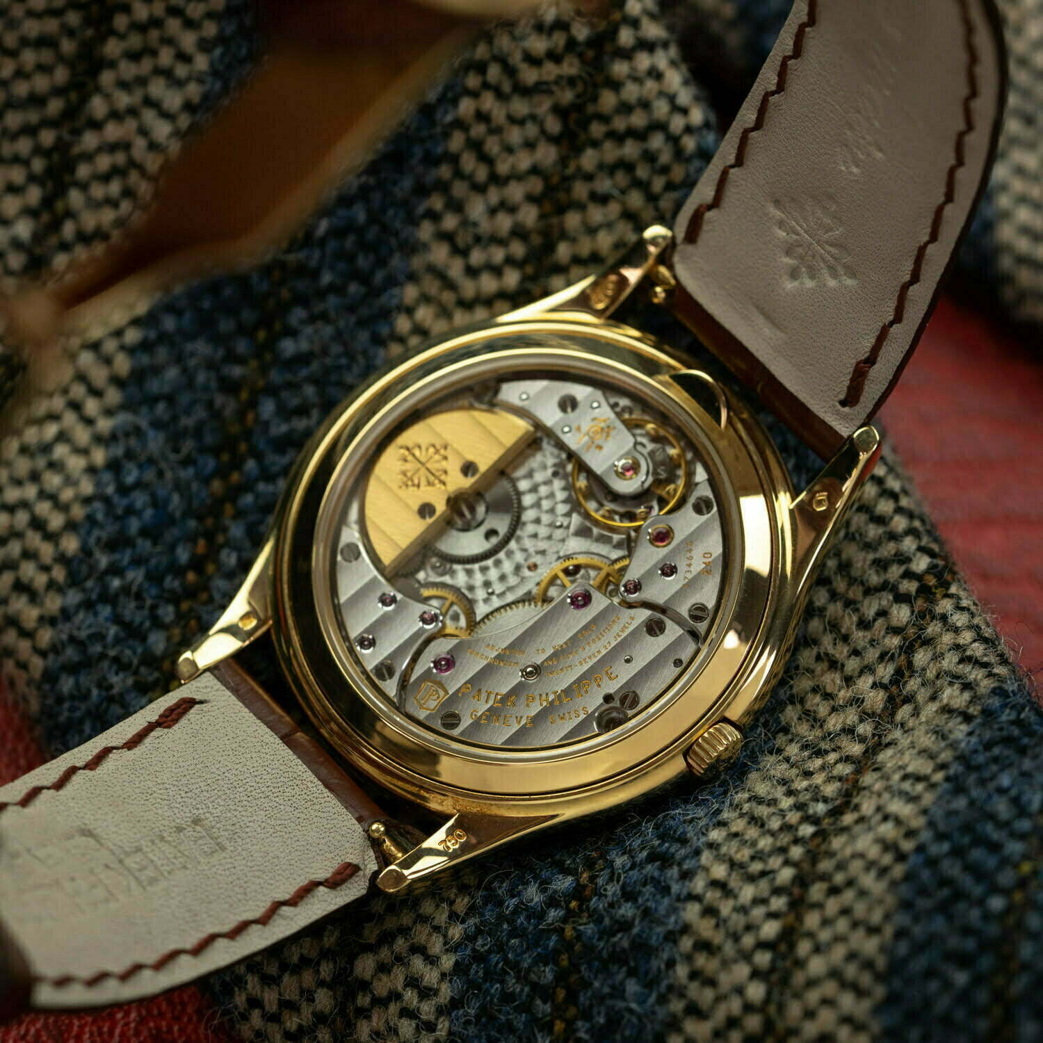 Patek Philippe Perpetual Calendar 5140J - Amsterdam Vintage Watches