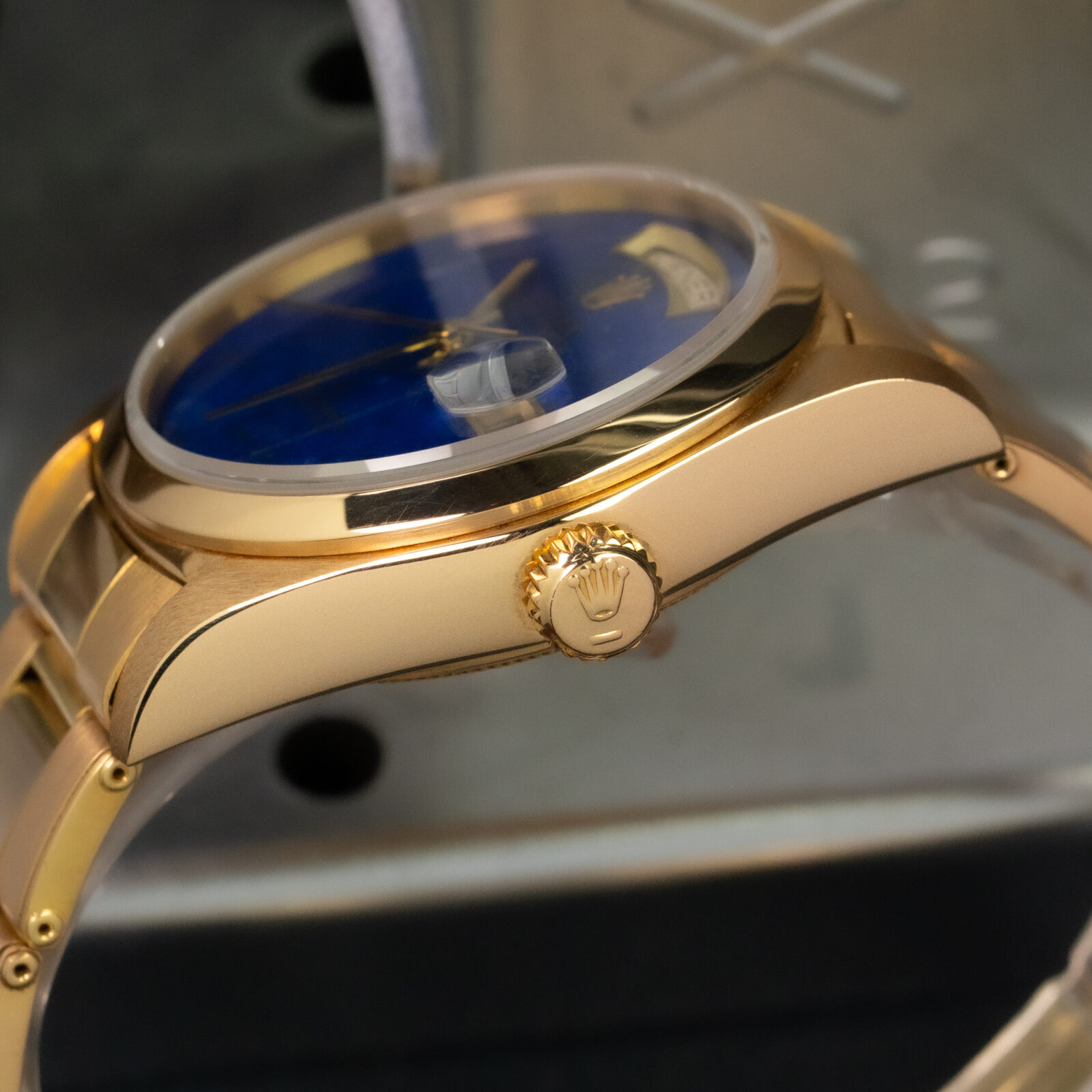 Rolex Day-Date 18028 'Lapis Lazuli' - Amsterdam Vintage Watches