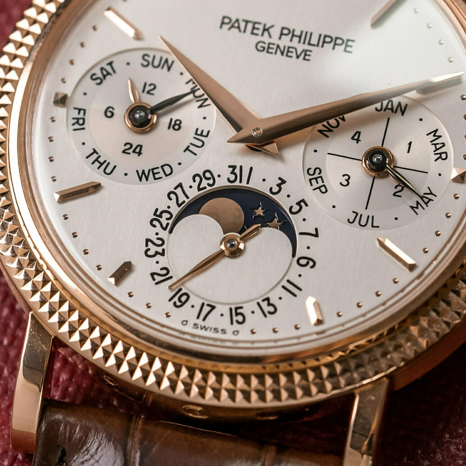 Patek Philippe Perpetual Calendar 5039R - Amsterdam Vintage Watches