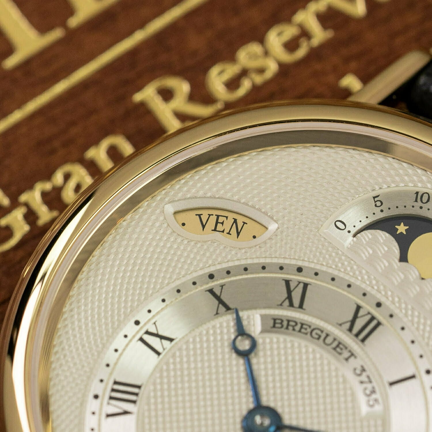 Breguet Classique Calendar Moonphase 3330 - Amsterdam Vintage Watches