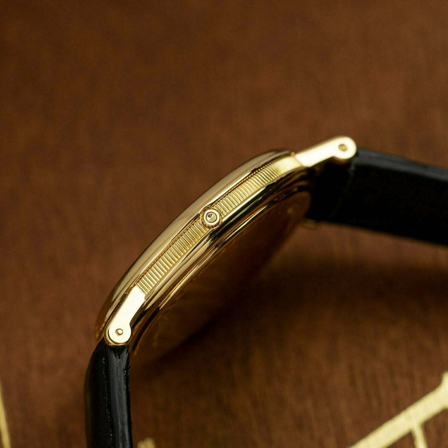 Breguet Classique Calendar Moonphase 3330 - Amsterdam Vintage Watches