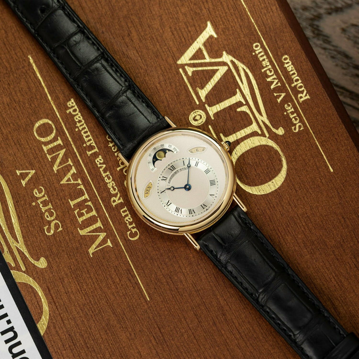 Breguet Classique Calendar Moonphase 3330 - Amsterdam Vintage Watches